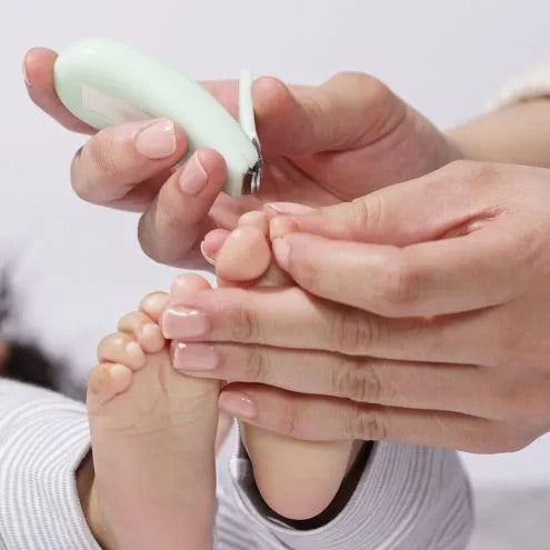 Tweezerman Baby Manicure Kit – Anne-Paige